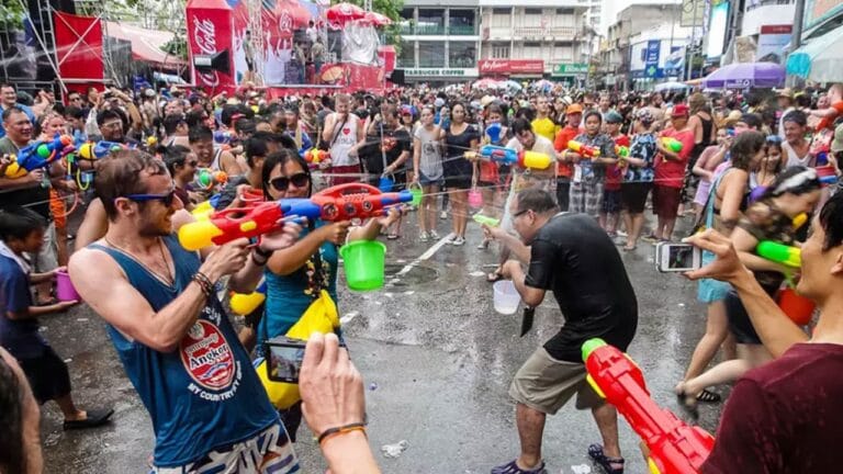 Songkran 2025: Your Guide to the Thai New Year Festival - Incredible Asia